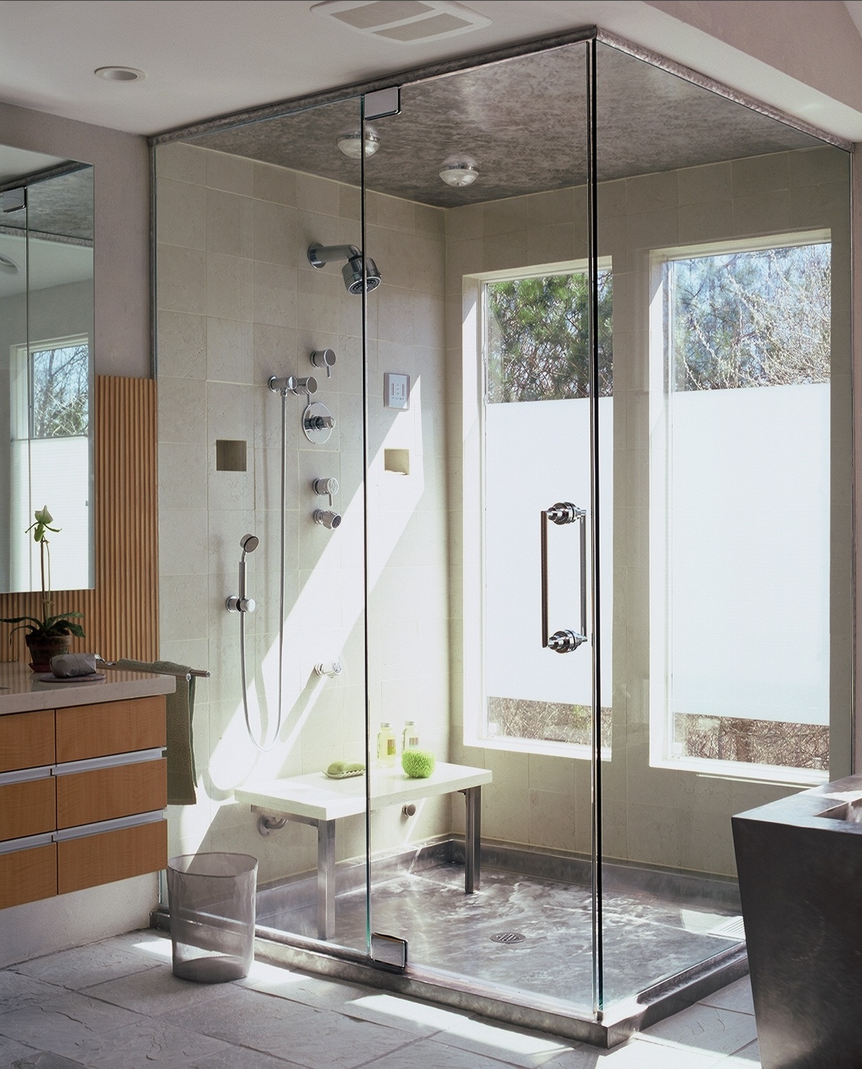 Metal Shines In the Shower | Diamond Spas